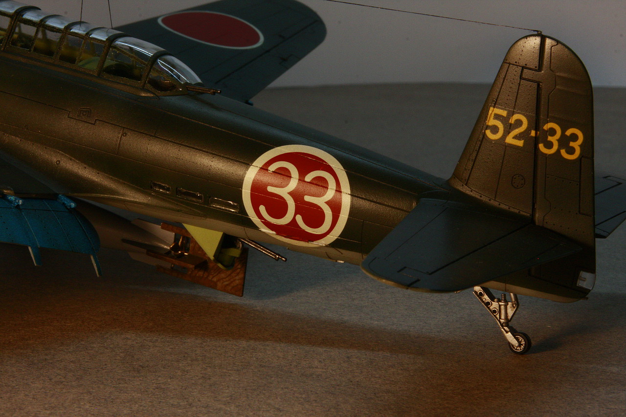 Carrier-Borne Attack Bomber Tenzan Type 12 -- Plastic Model Airplane ...