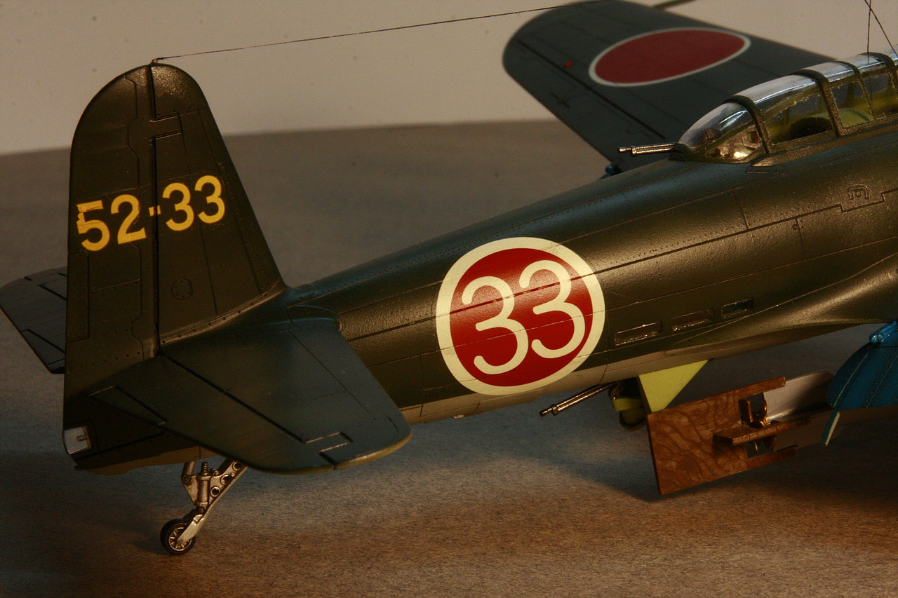 Carrier-Borne Attack Bomber Tenzan Type 12 -- Plastic Model Airplane ...