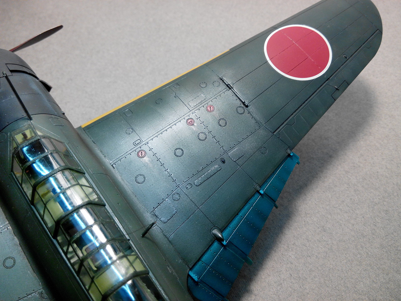 Carrier-Borne Attack Bomber Tenzan Type 12 -- Plastic Model Airplane ...