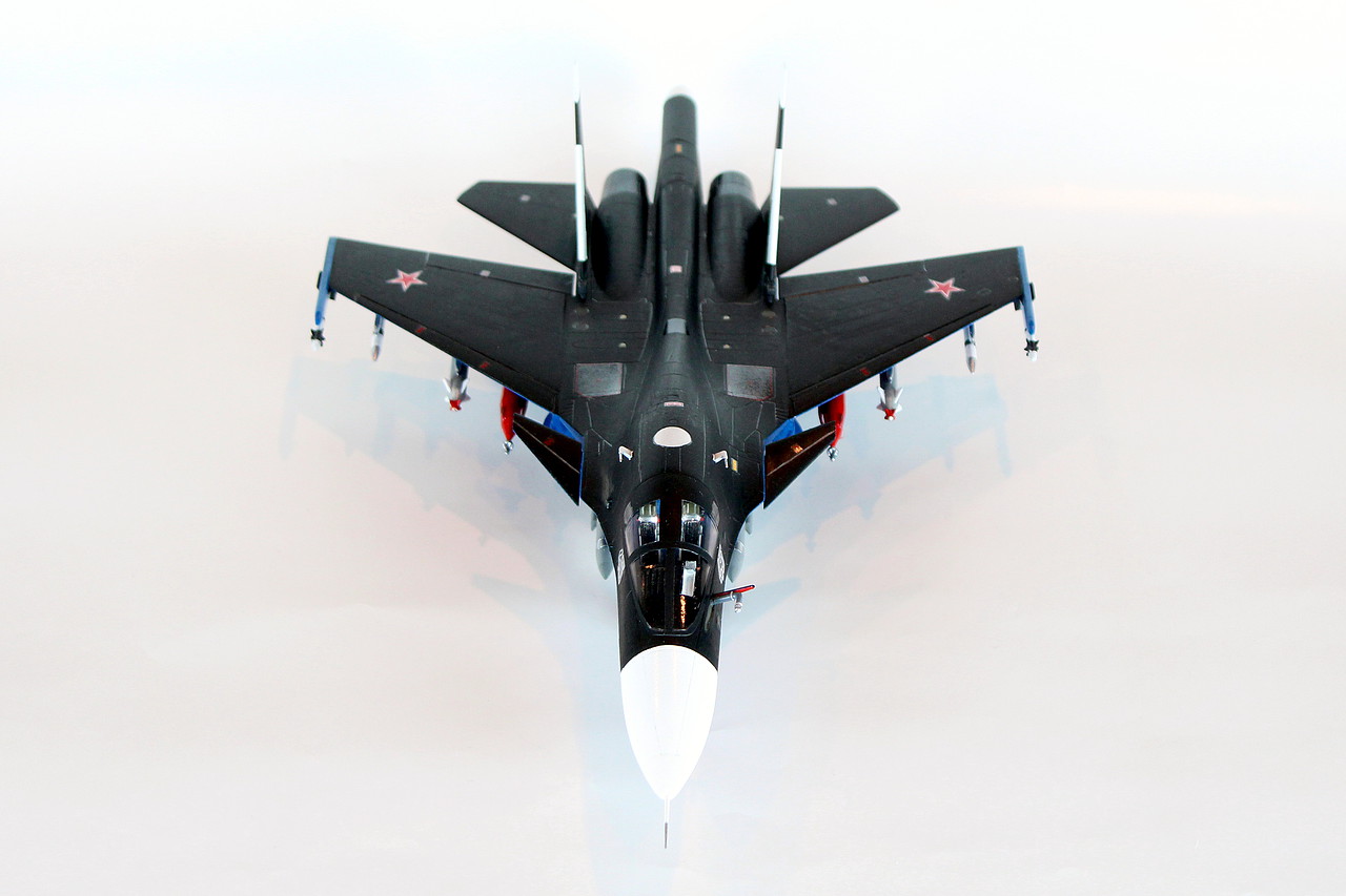 Sukhoi SU-34/32 Fullback -- Plastic Model Airplane Kit -- 1/72 Scale ...