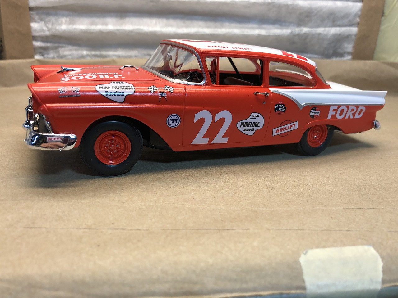 Fireball Roberts 1957 Ford -- Plastic Model Car Kit -- 1/25 Scale ...