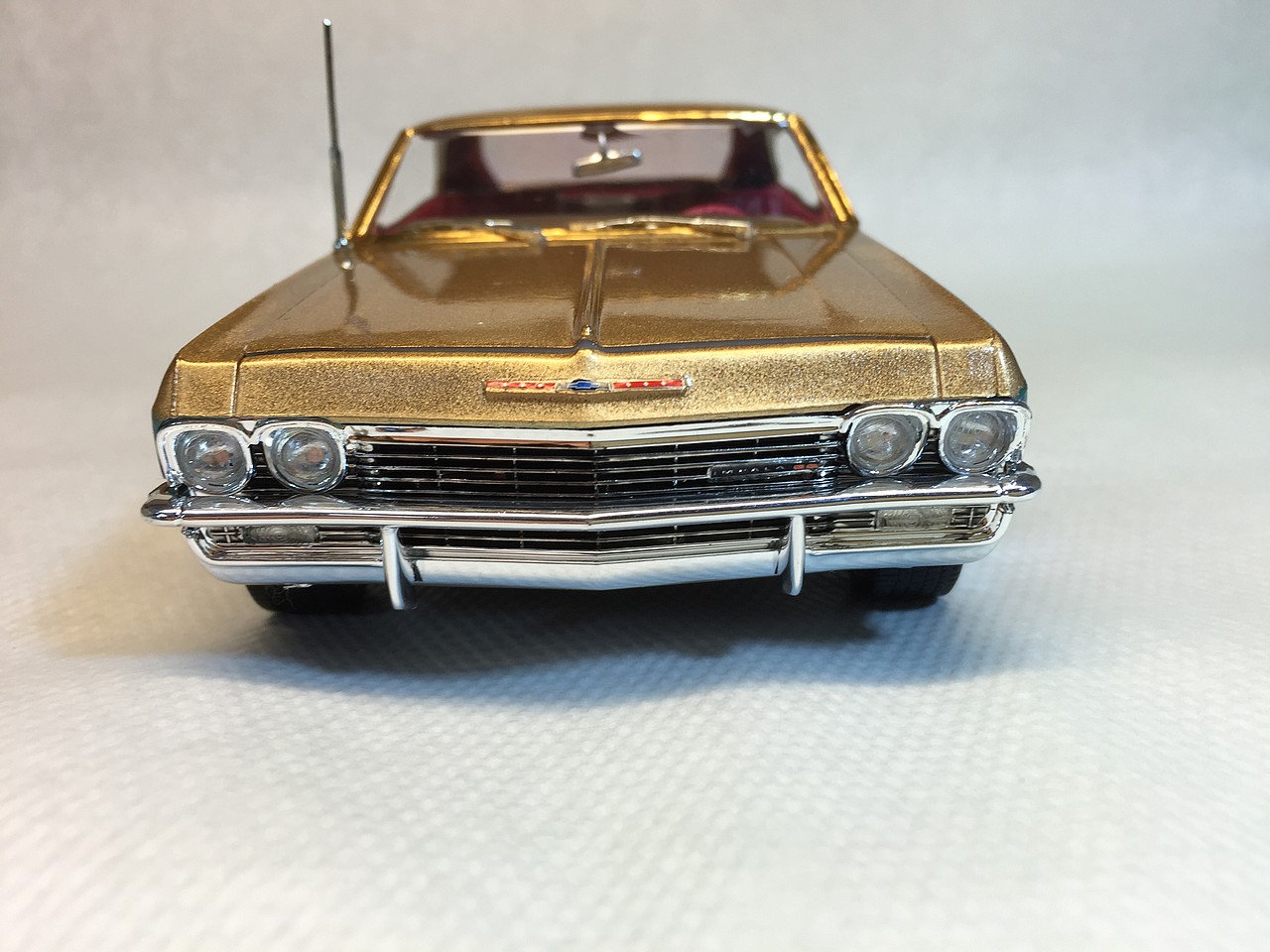 1965 Chevy Impala -- Plastic Model Car Kit -- 1/25 Scale -- #85-4190 ...