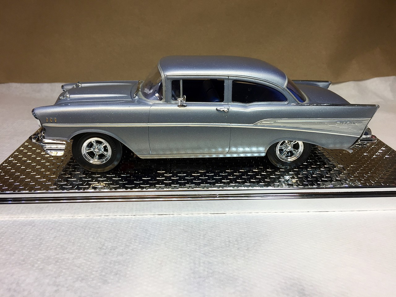 1957 Chevy Bel Air 2 Door Sedan 2'n1 -- Plastic Model Car Kit -- 1/25 ...