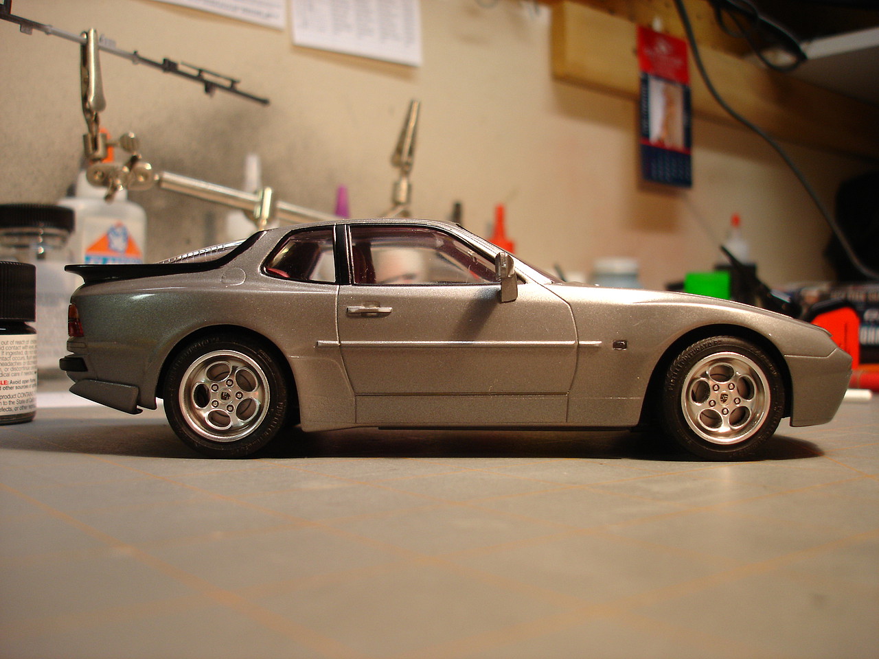 Gallery Pictures Italeri Porsche 944 S Plastic Model Car Kit 1/24 Scale ...