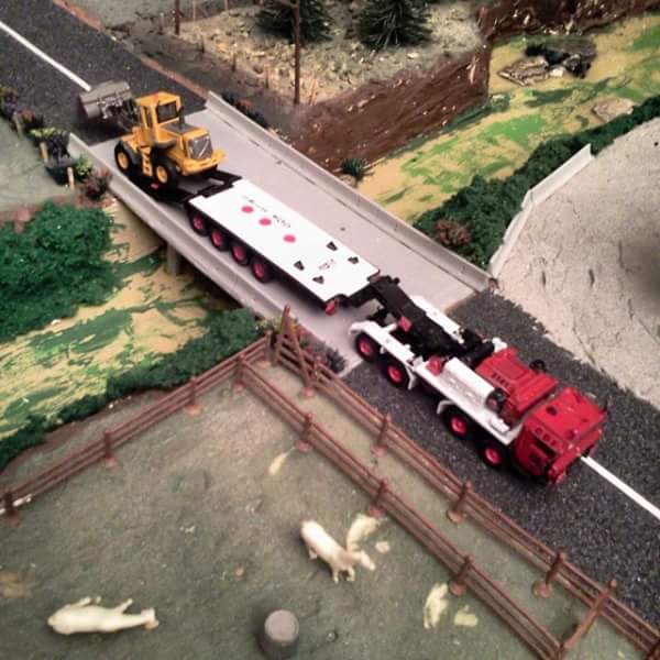 Volvo L60 Front-End Loader - Assembled - Yellow, Black -- HO Scale ...