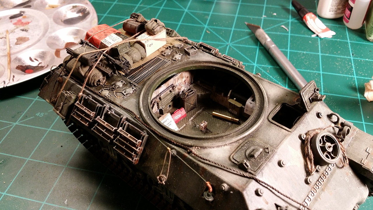 M10 Tank Destroyer -- Plastic Model Tank Destroyer Kit -- 1/35 Scale ...