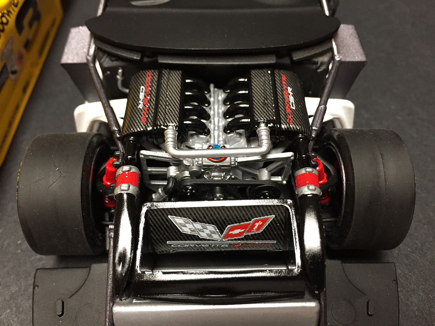 Corvette C5-R Compuware -- Plastic Model Car Kit -- 1/25 Scale ...