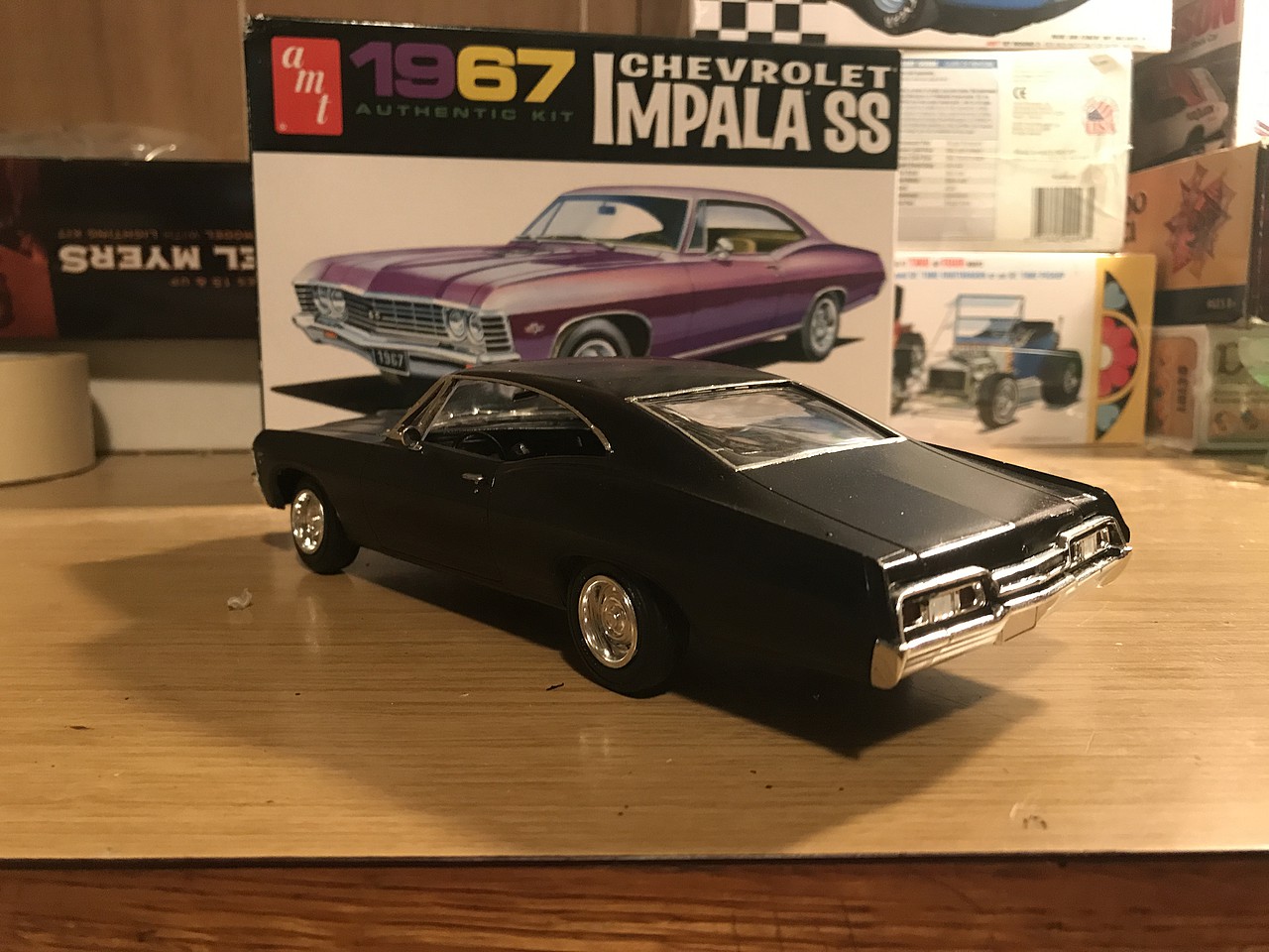 1967 Chevy Impala SS (Stock) -- Plastic Model Car Kit -- 1/25 Scale ...