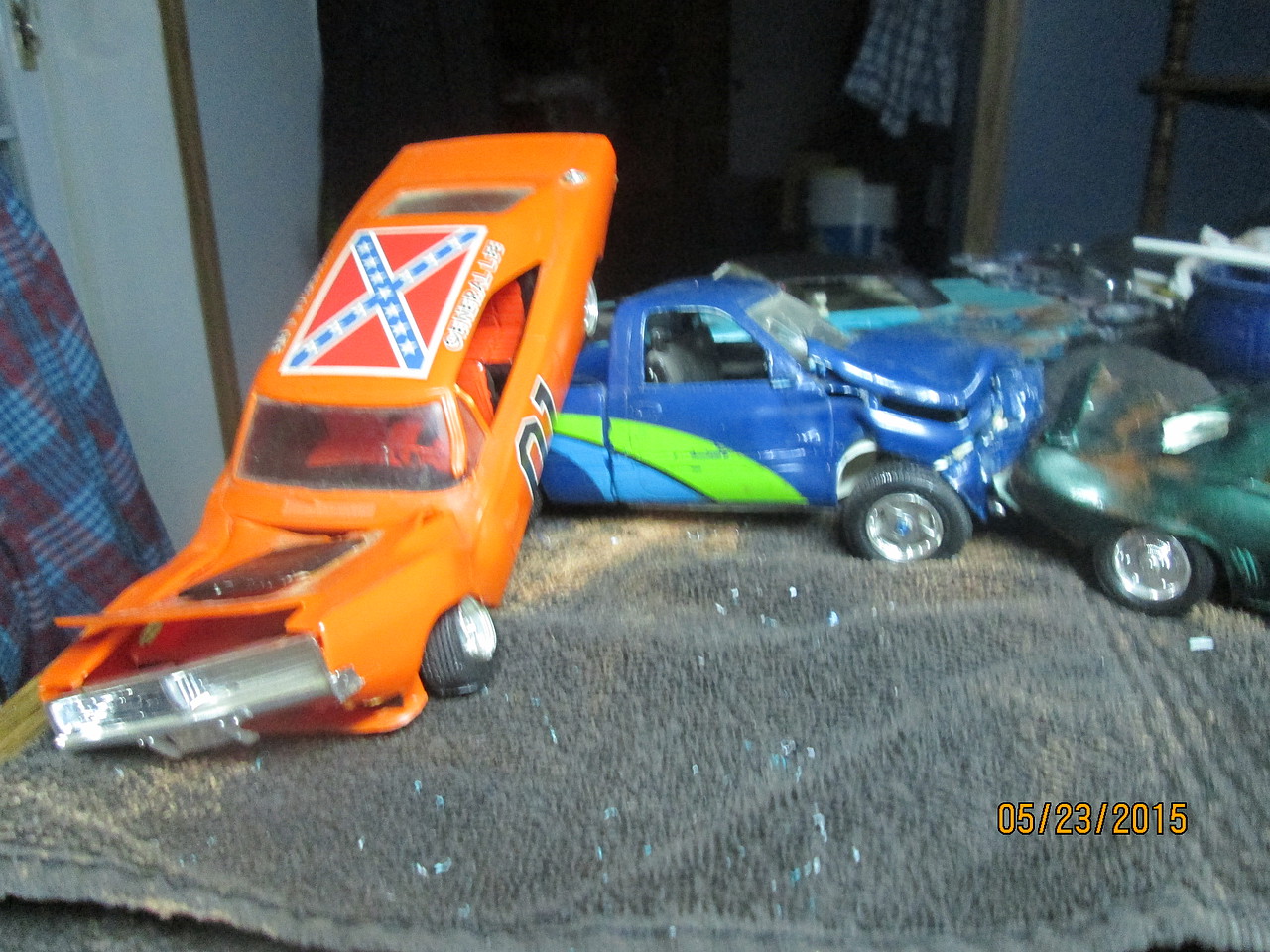 1969 General Lee Charger -- Plastic Model Car Kit -- 1/25 Scale - #706 ...