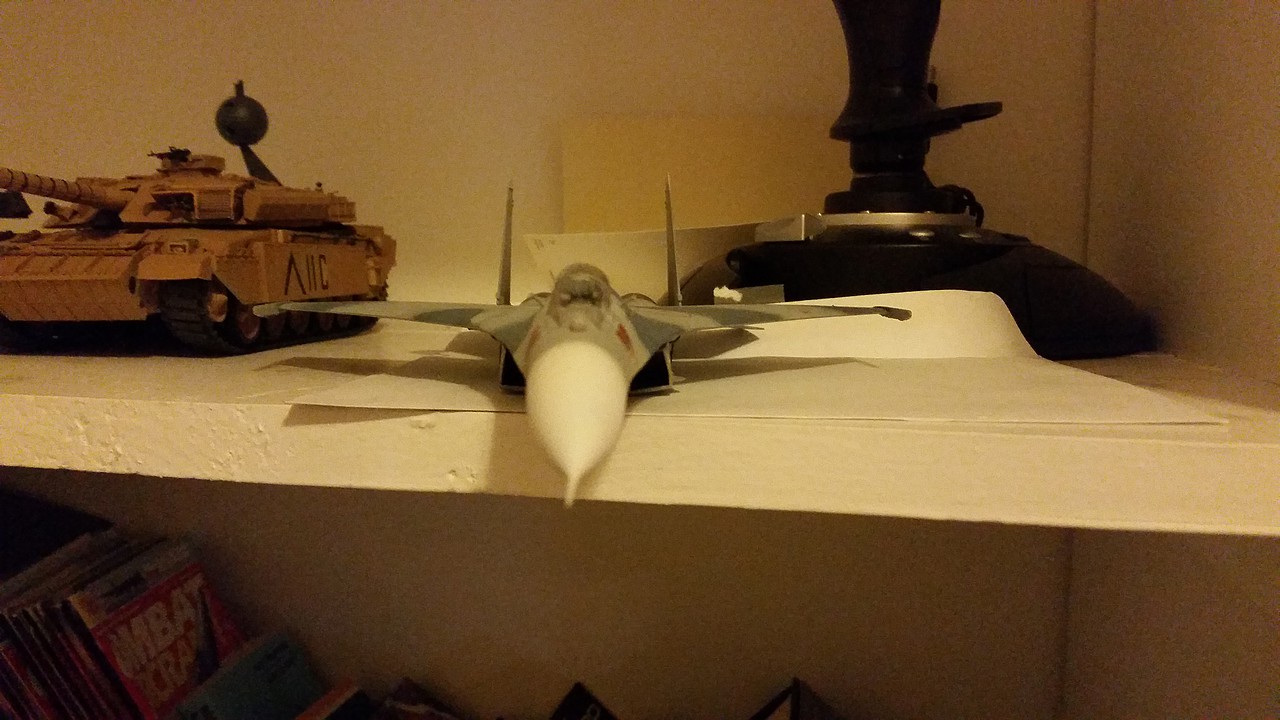 Sukhoi SU-27 Early Type Russian Fighter -- Plastic Model Airplane Kit ...