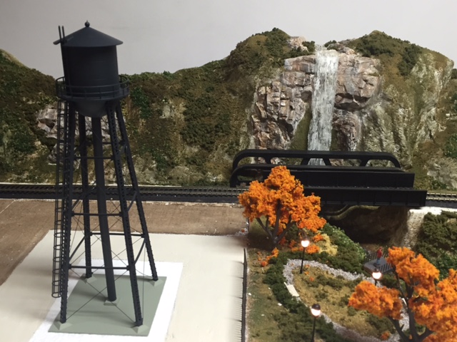 City Water Tower - Built-ups - Assembled - Black -- HO Scale Model ...