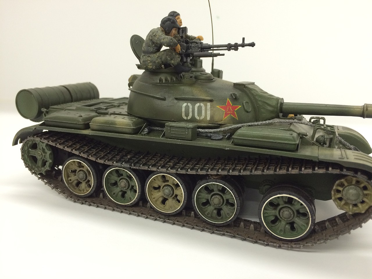 Type 59B Chinese Tank -- Plastic Model Military Tank Kit -- 1/35 Scale ...