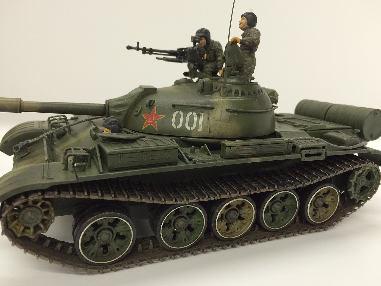 Type 59B Chinese Tank -- Plastic Model Military Tank Kit -- 1/35 Scale ...