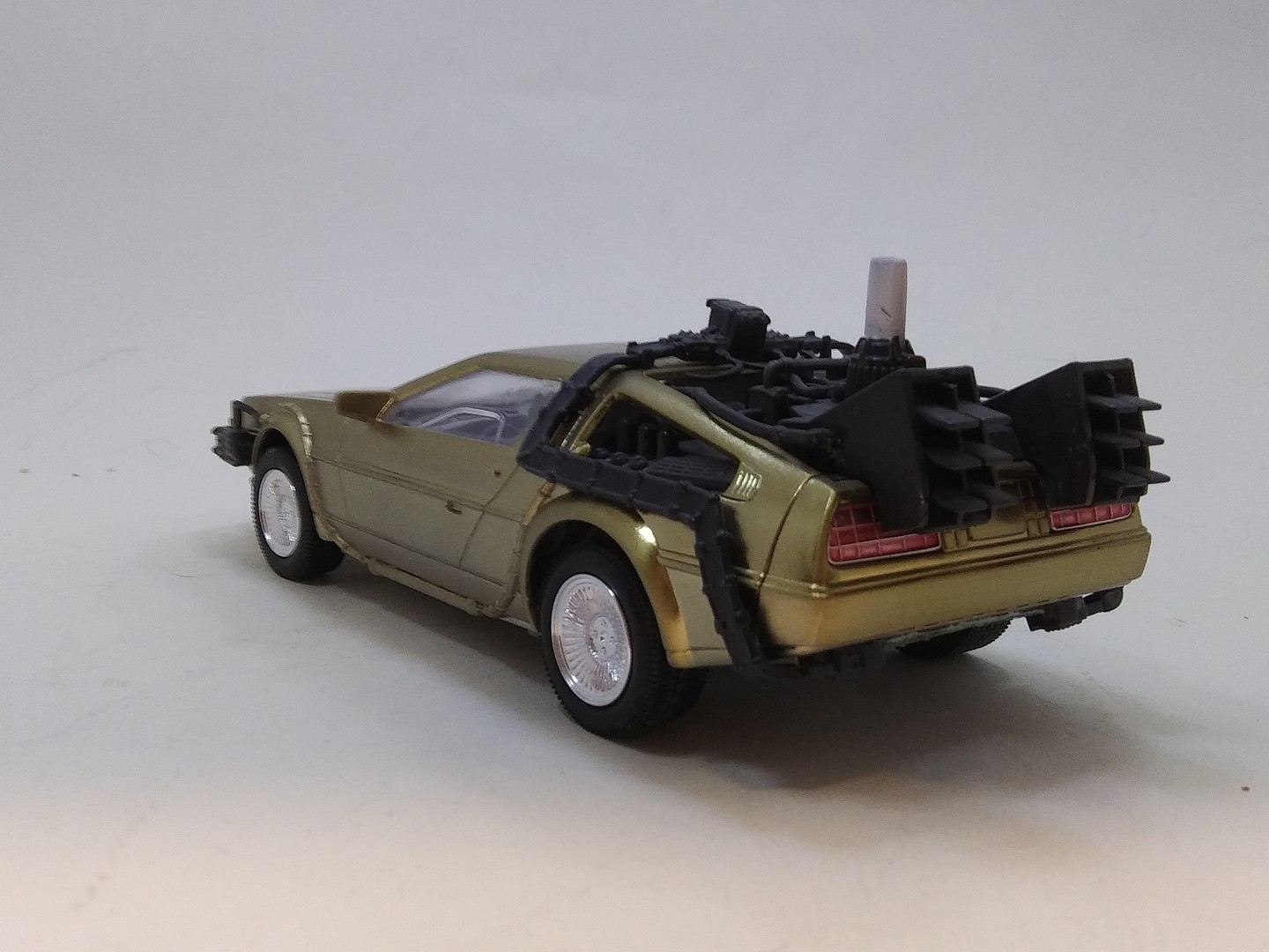 Back to the Future Time Machine -- Plastic Model Car -- 1/25 Scale -- # ...