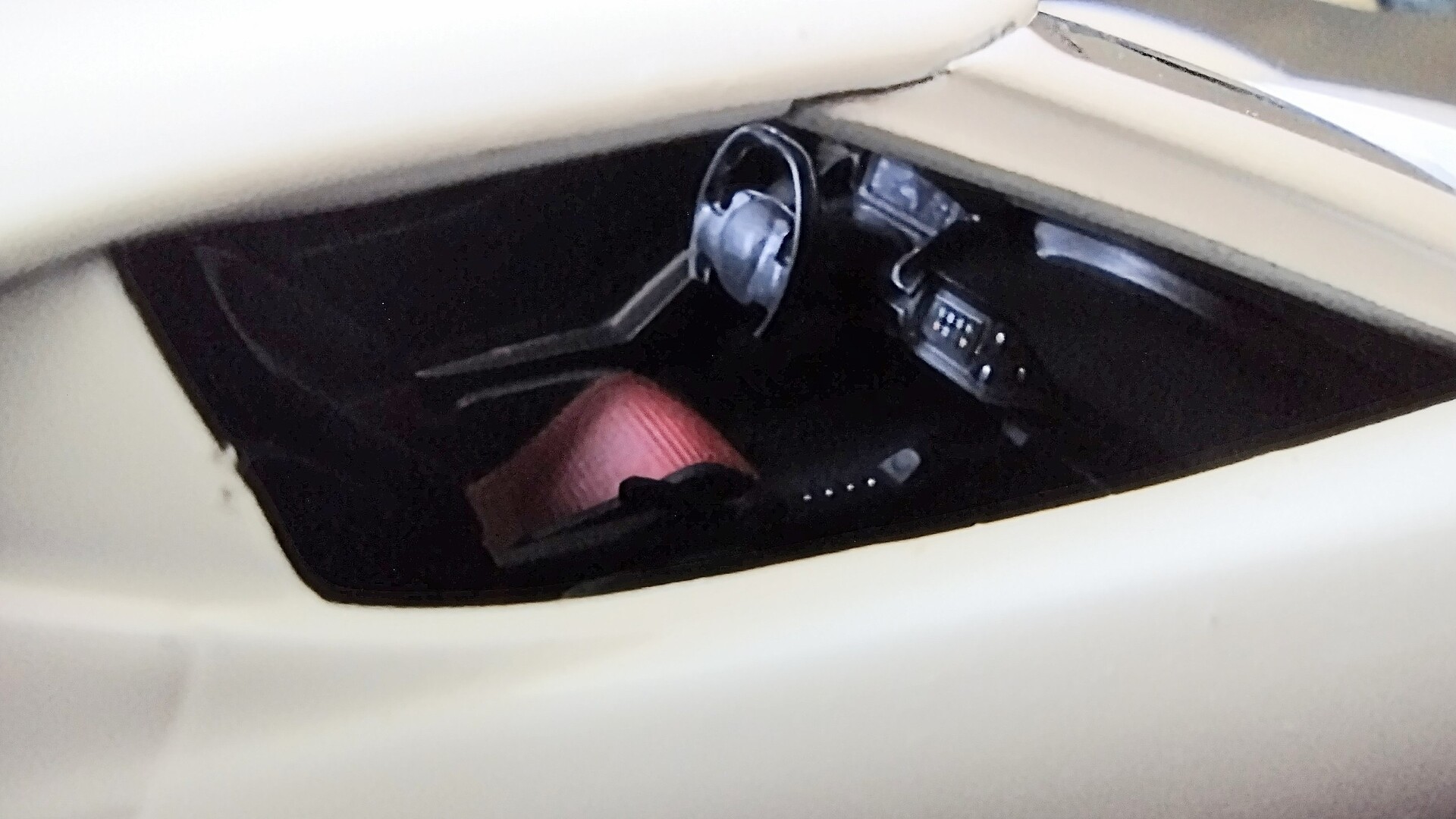 Ford GT -- Snap Tite Plastic Model Car Kit -- 1/24 Scale -- #851987 ...