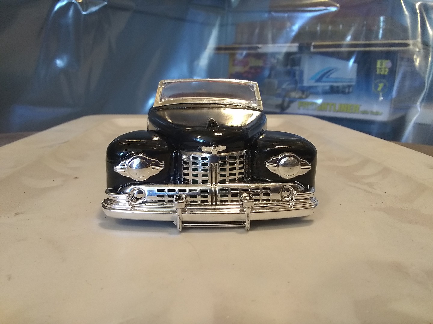 Greased Lightning 1948 Ford Convertible -- Plastic Model Car Kit -- 1/ ...