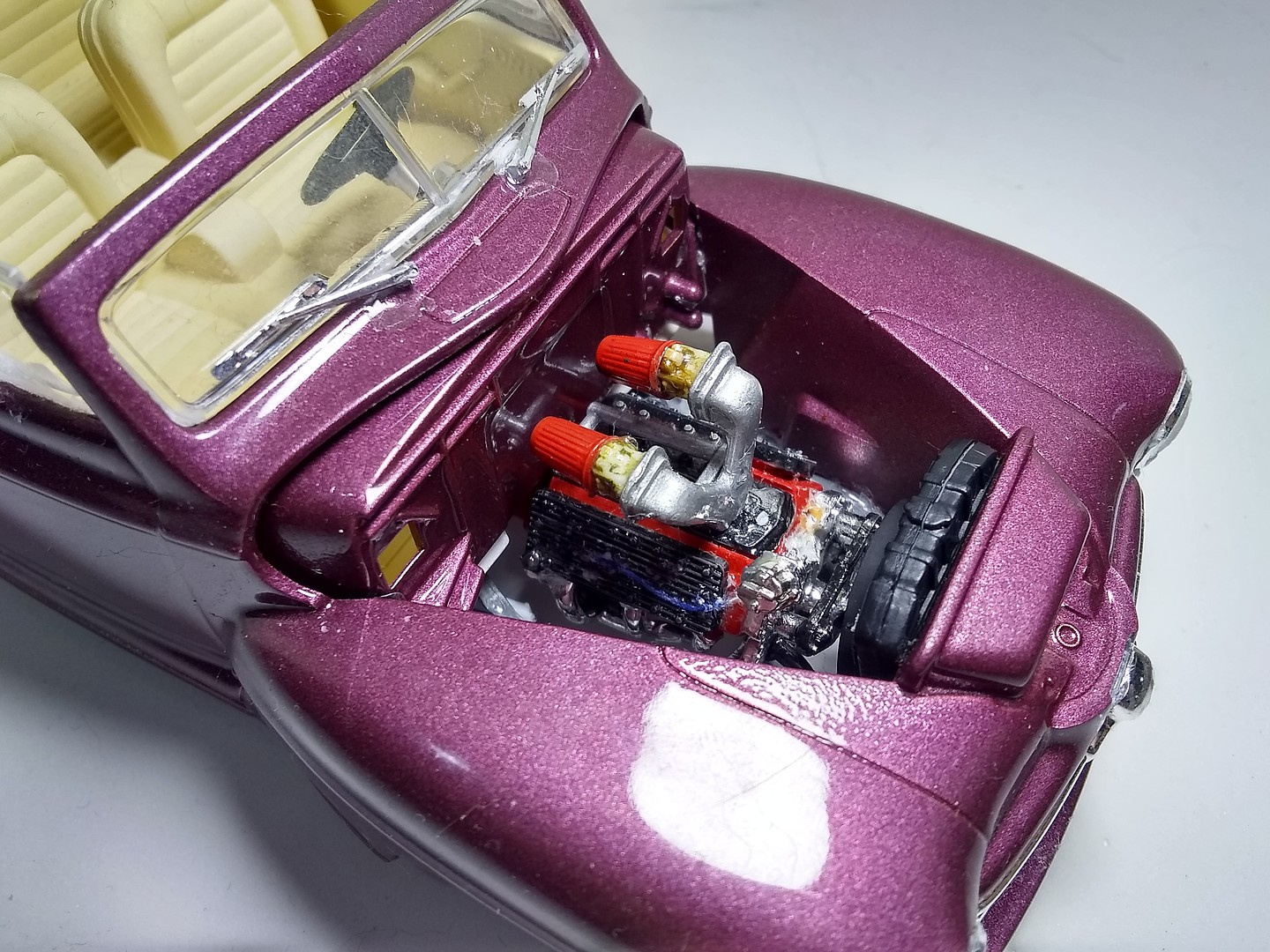 Greased Lightning 1948 Ford Convertible -- Plastic Model Car Kit -- 1/ ...