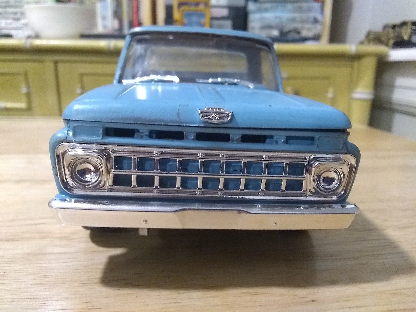 1965 Ford F-100 utility Truck -- Plastic Model Truck Vehicle Kit -- 1/ ...