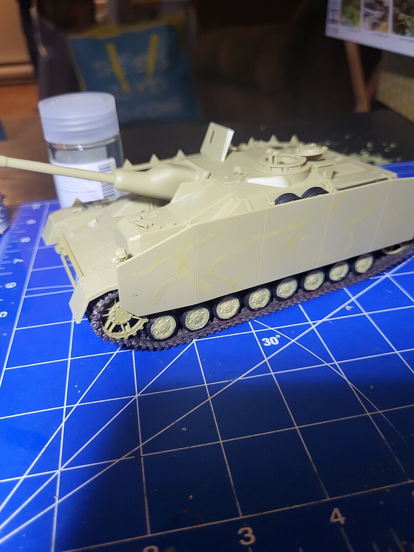 German Sturmgeschutz IV Tank -- Plastic Model Military Vehicle Kit -- 1 ...