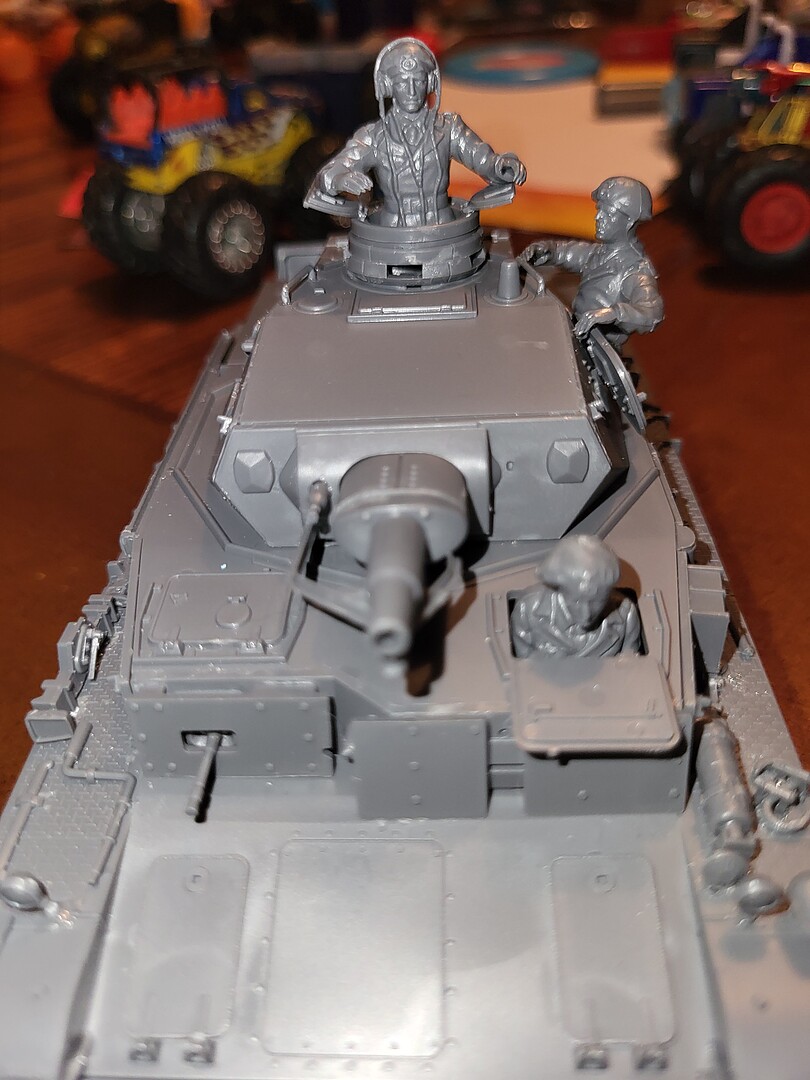 German PZKPFW IV AUSF D Tank -- Plastic Model Military Vehicle Kit -- 1 ...