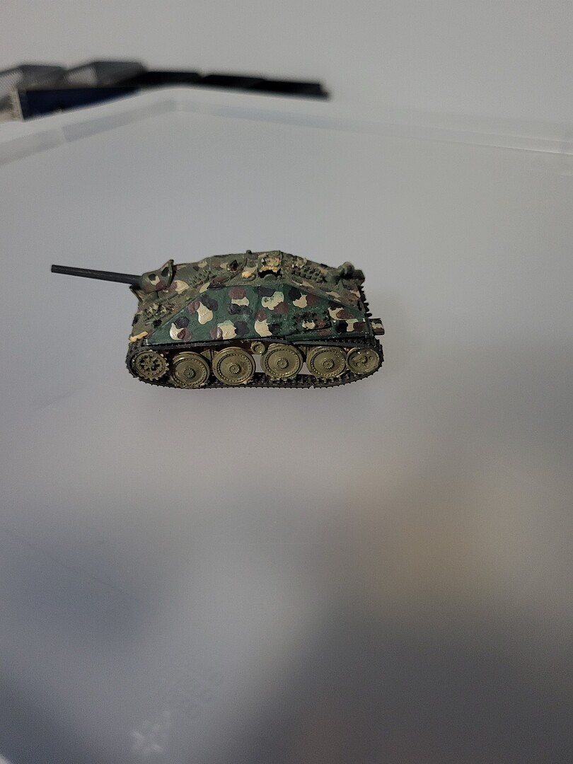 Jagdpanzer 38(t) Hetzer Tank -- Plastic Model Military Vehicle Kit -- 1 ...