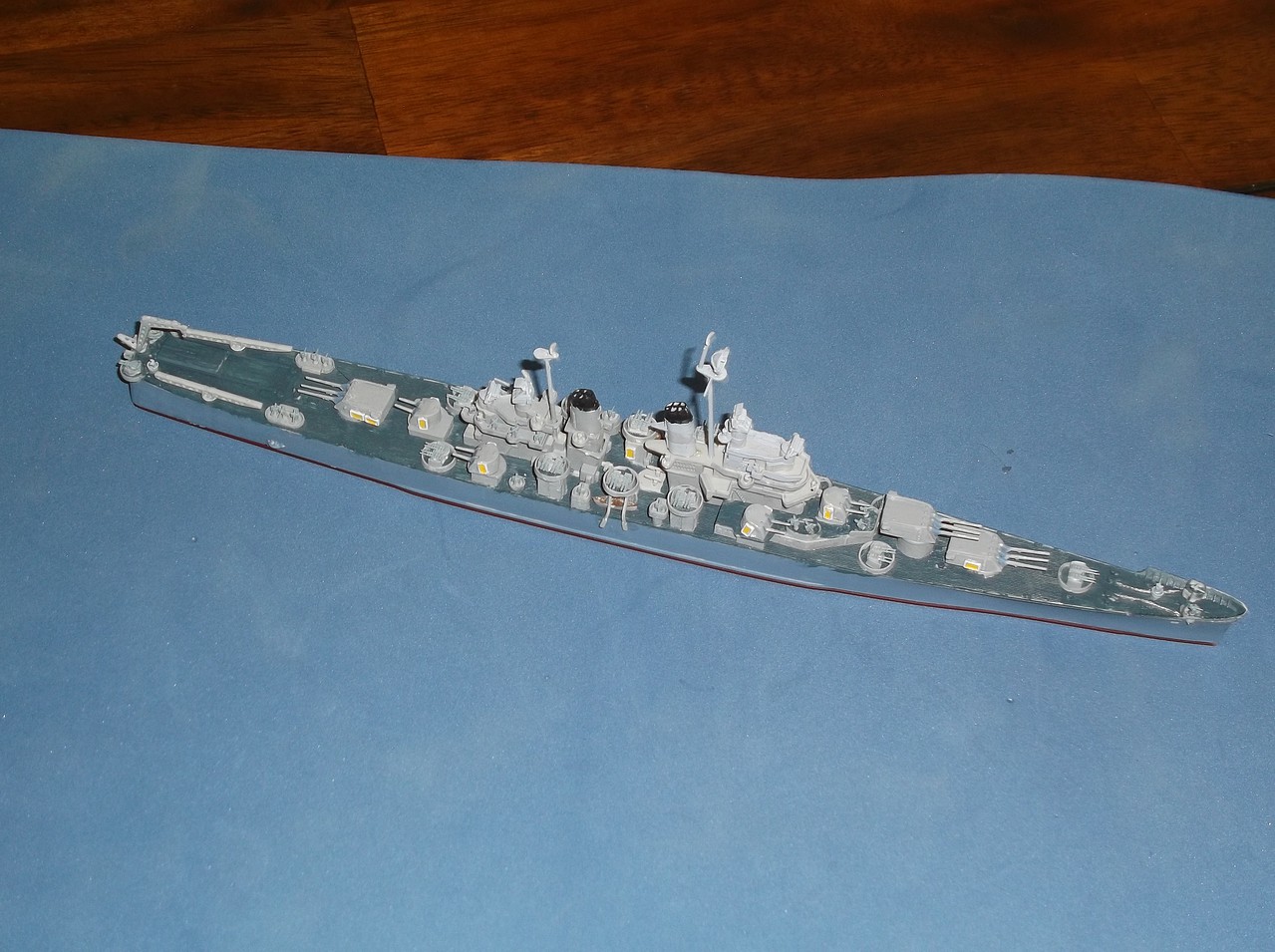 '44 USS Pittsburgh CA-72 Cruiser -- Plastic Model Military Ship Kit ...