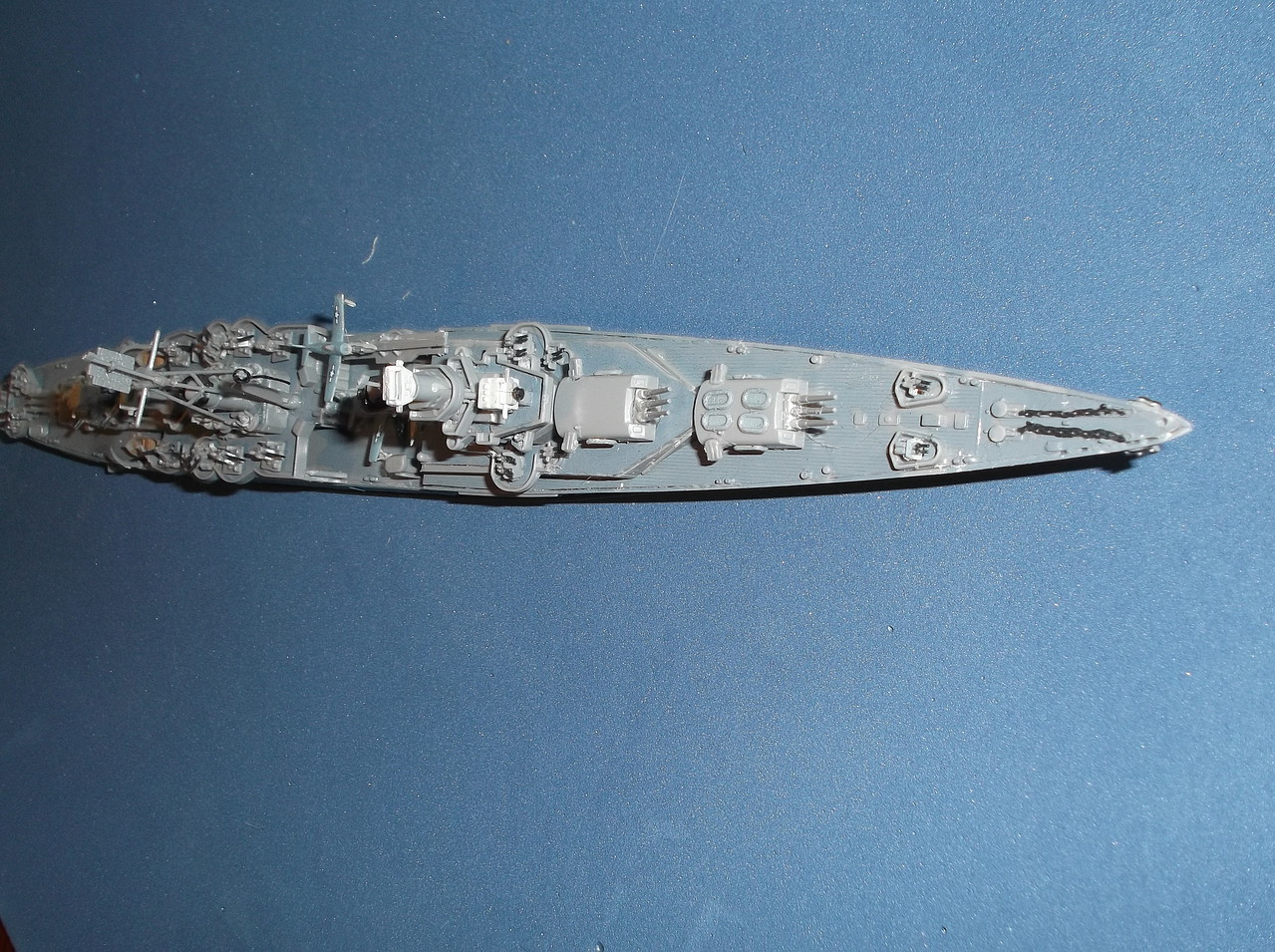 US Navy Indianapolis Cruiser Boat -- Plastic Model Military Ship Kit ...