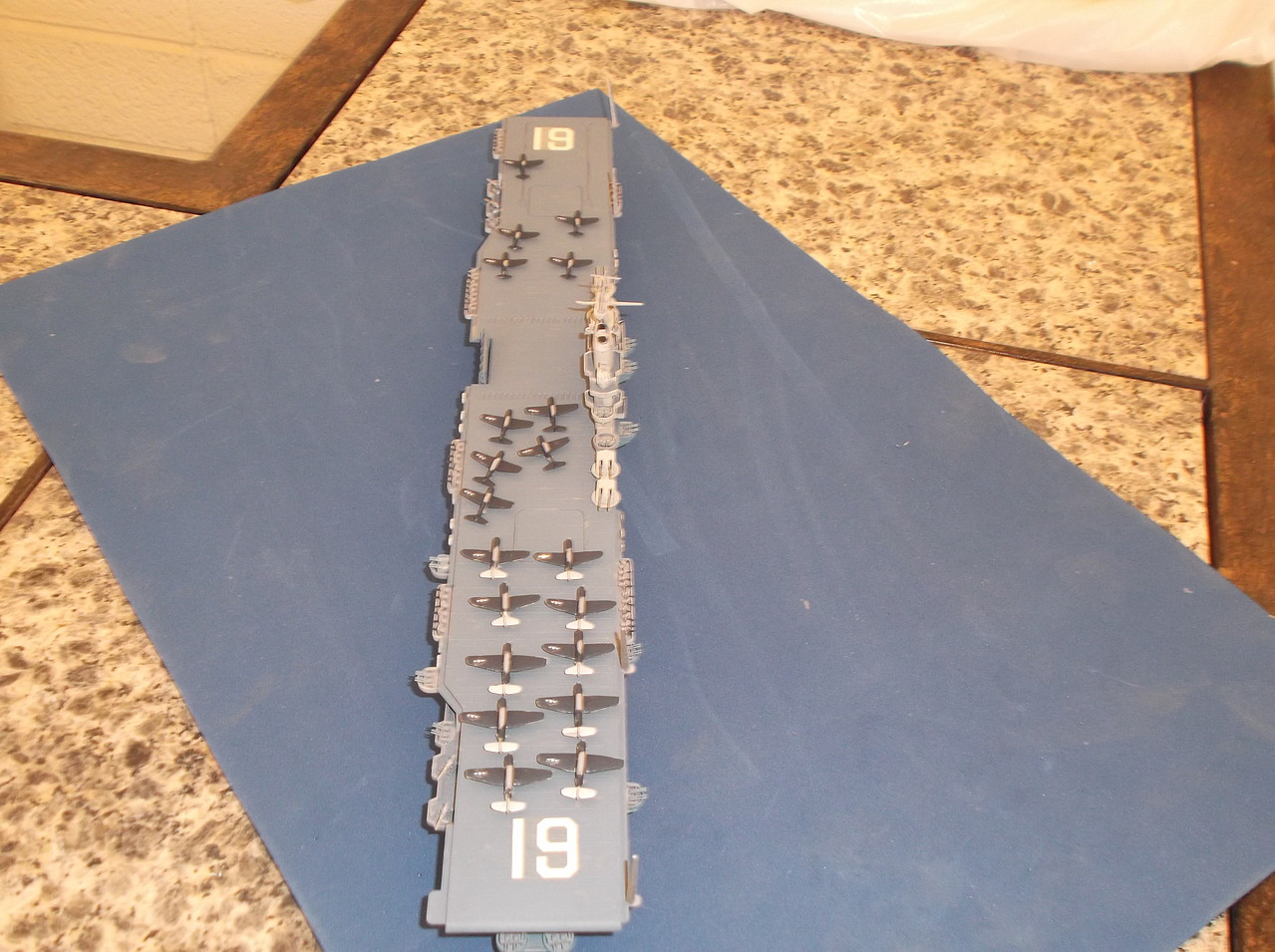 USS Hancock -- Plastic Model Aircraft Carrier Kit -- 1/700 Scale ...