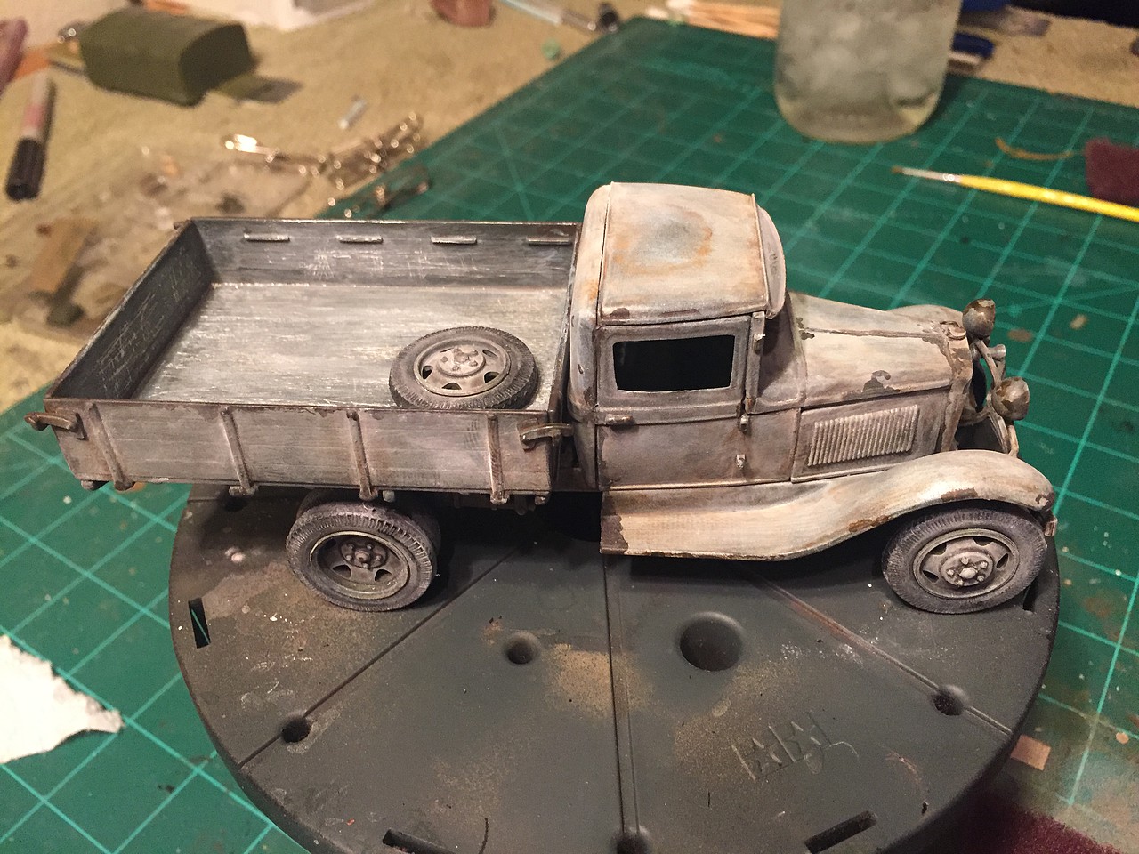 WWII Soviet Light Truck GAZ-AA -- 1/35 Scale Plastic Model Military ...