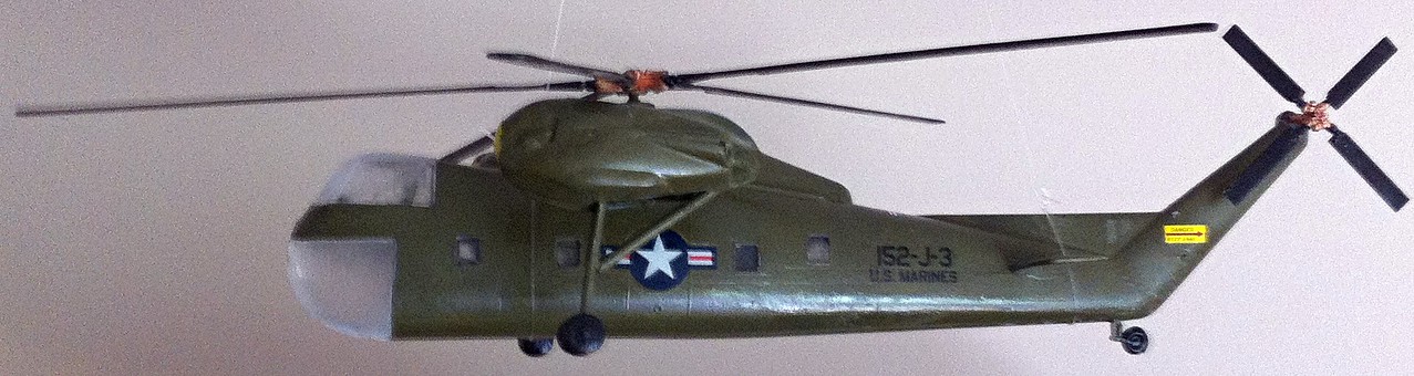 CH37C Deuce USMC Helicopter -- Plastic Model Airplane Kit -- 1/72 Scale ...