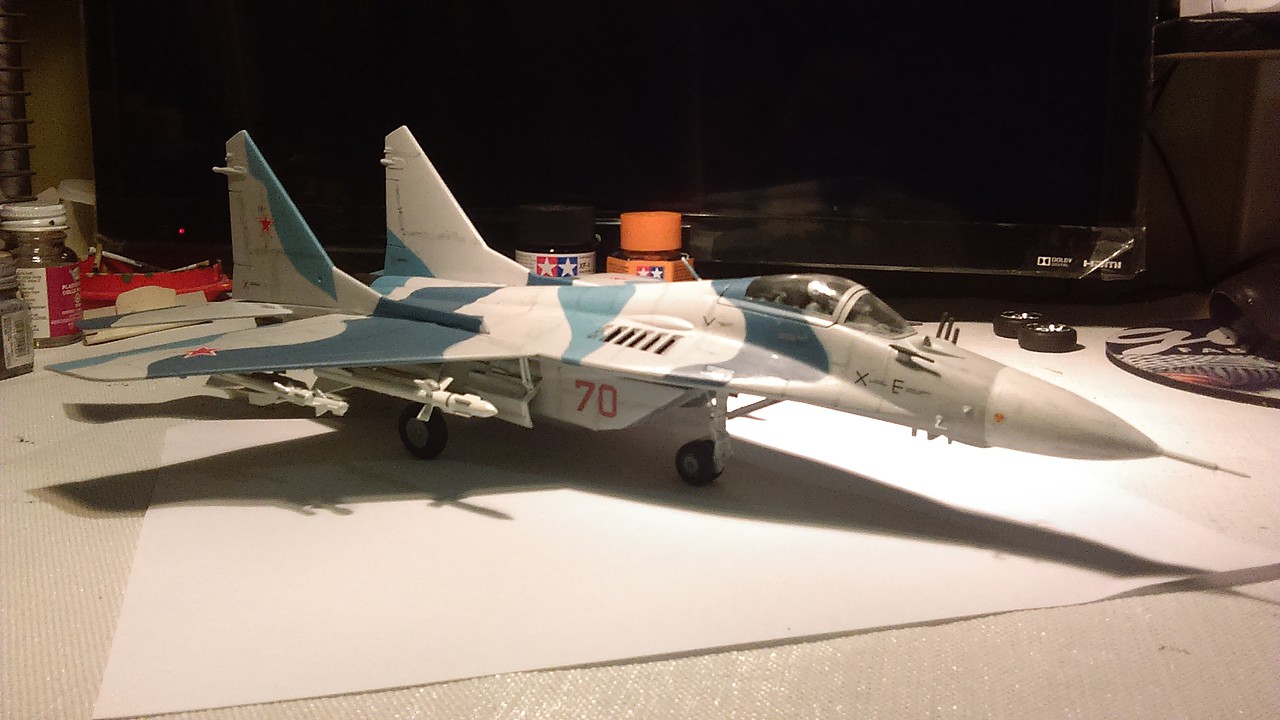 MiG 29 Fulcrum -- Plastic Model Airplane Kit -- 1/48 Scale -- #855865 ...