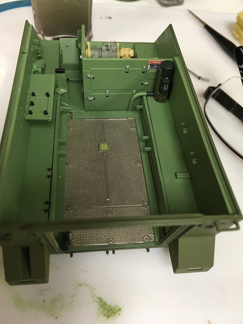 US M113 ACAV Support Vehicle -- Plastic Model Military Vehicle Kit -- 1 ...