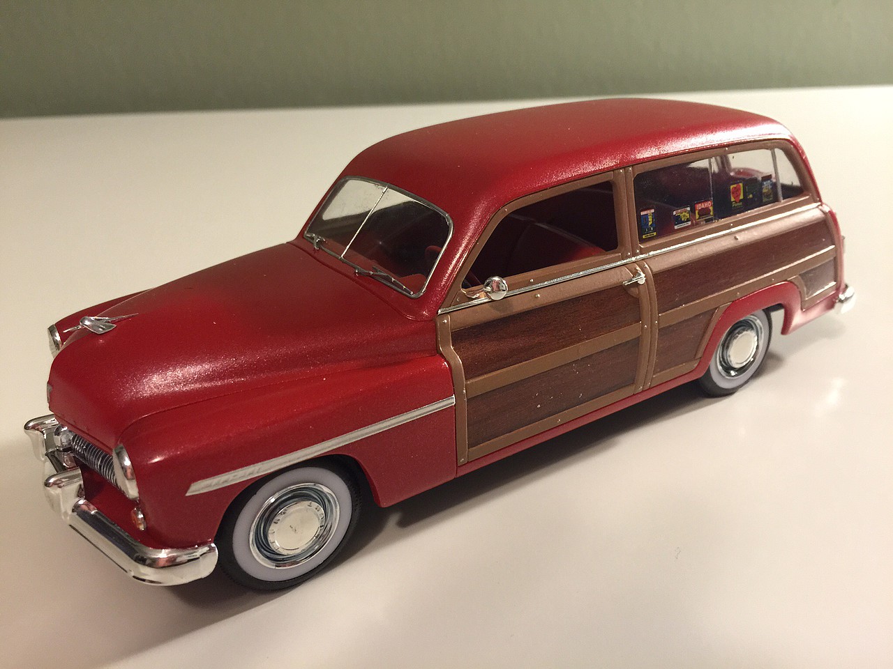 1949 Mercury Wagon -- Plastic Model Car Kit -- 1/25 Scale -- #854996 ...