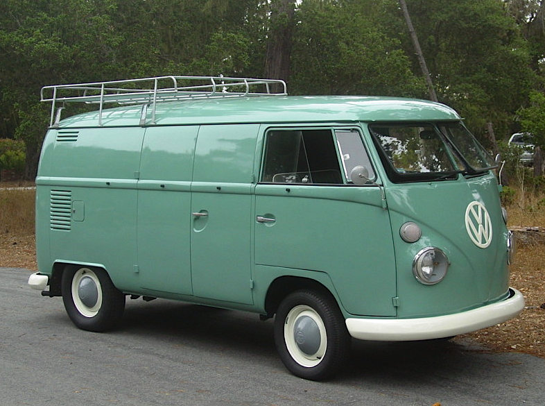 1967 VW Type 2 Van -- Plastic Model Car Kit -- 1/24 Scale -- #21209 ...