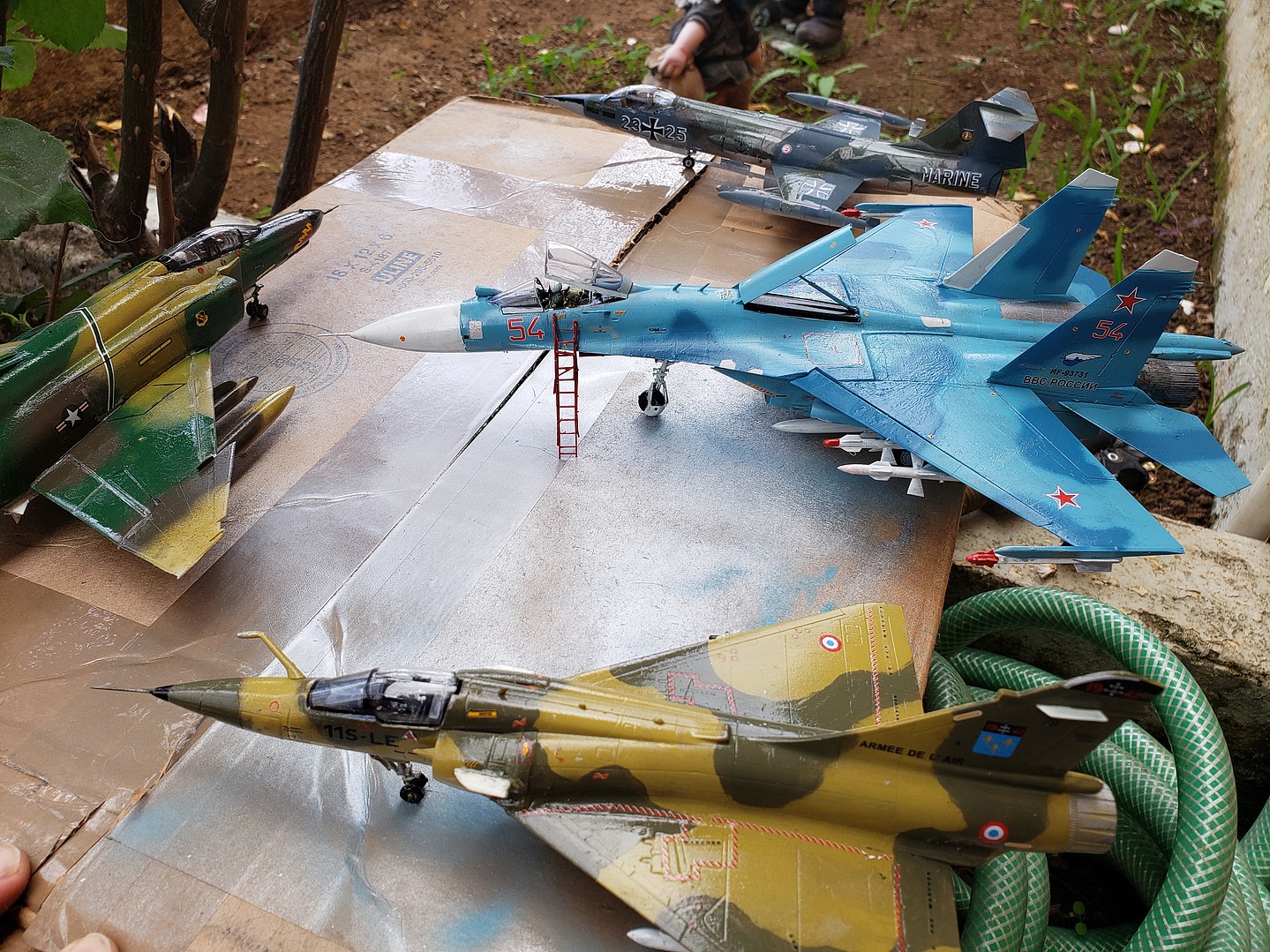Sukhoi Su-27SM -- Plastic Model Airplane Kit -- 1/72 Scale -- #04937 ...