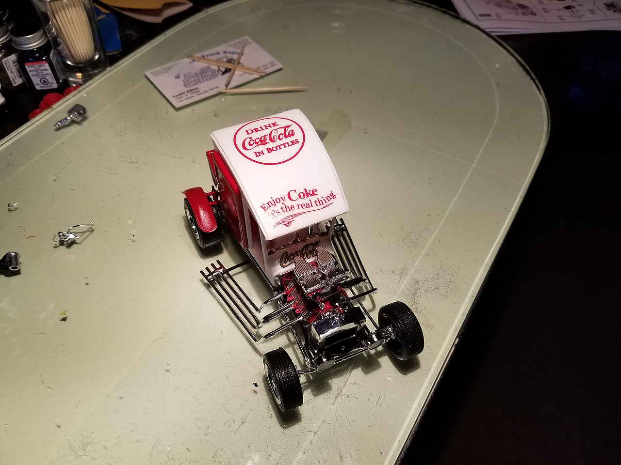 Coca Cola Vending Machine Show Rod SE -- Plastic Model Car Kit -- 1/25 ...